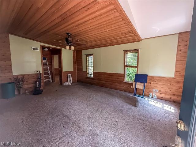 825 Hannaman