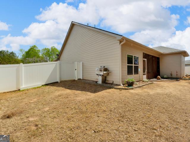 825 Hidden Hollow Circle