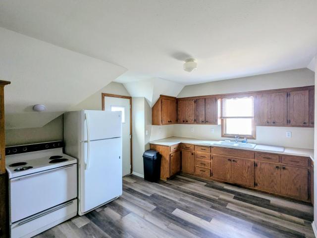 825 Jessamine Avenue E # 2