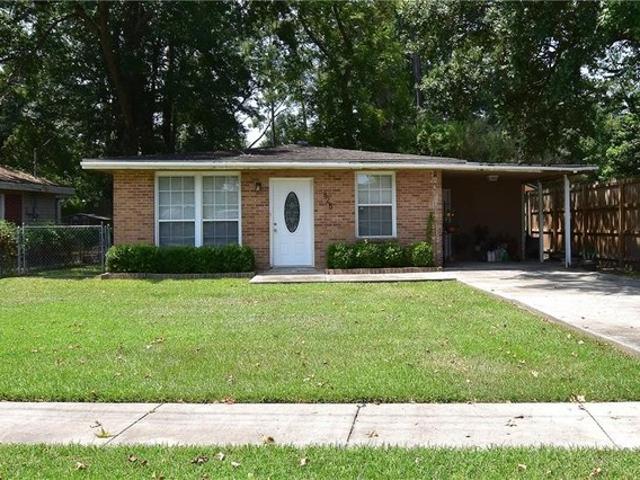 825 Oak St, Slidell, LA 70458
