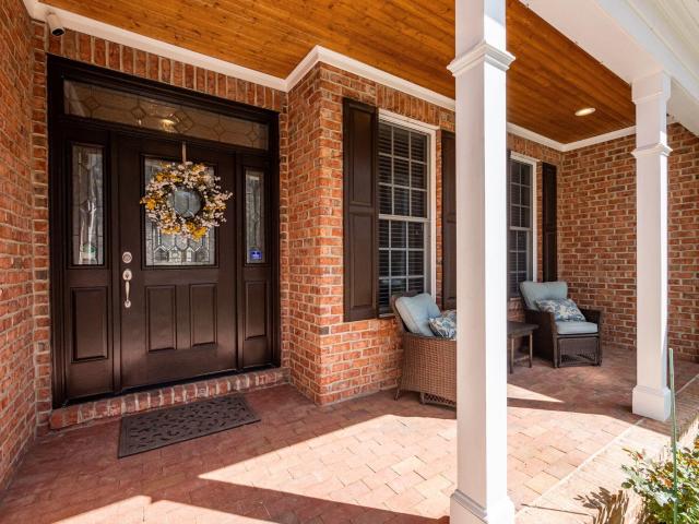 825 Oxbow Crossing Road
