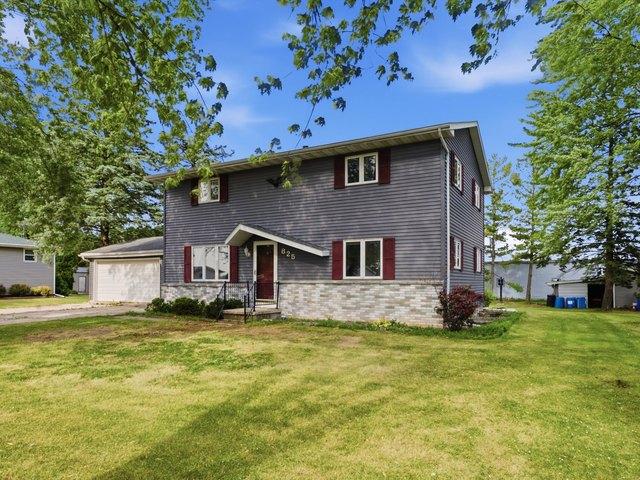 825 Landis St, Rockland, WI 54207