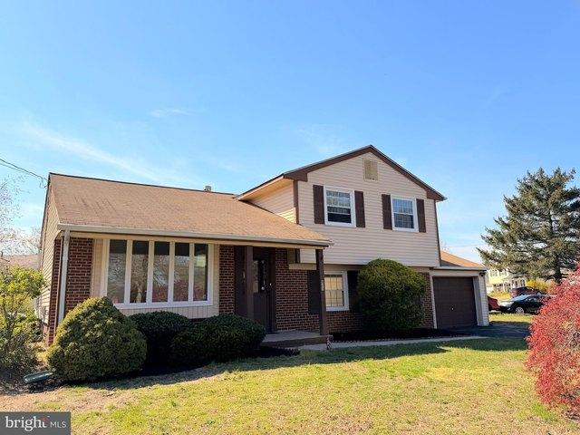 825 Lexington Ave, Turnersville, NJ 08012
