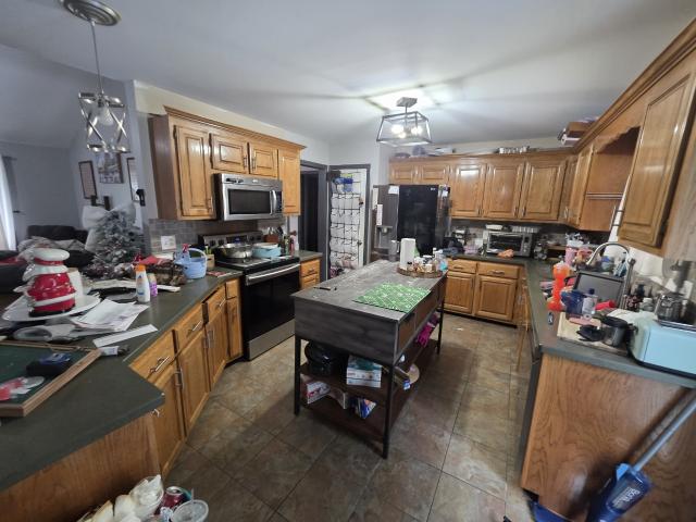 825 Leigh Ann Dr