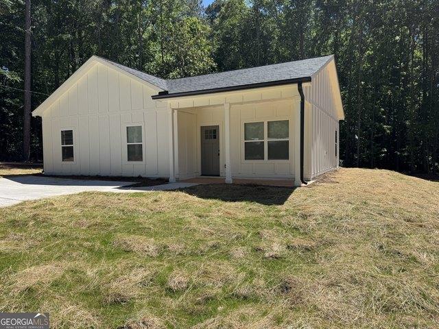 825 Mercer Dr, Elberton, GA 30635
