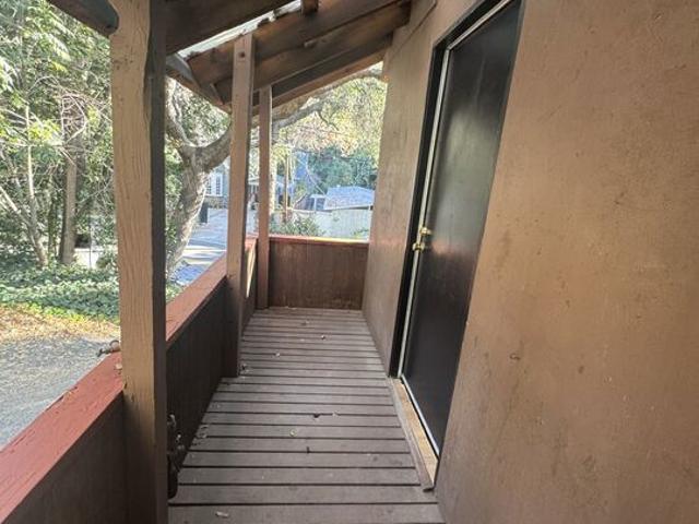 825 N Beverly Glen Boulevard