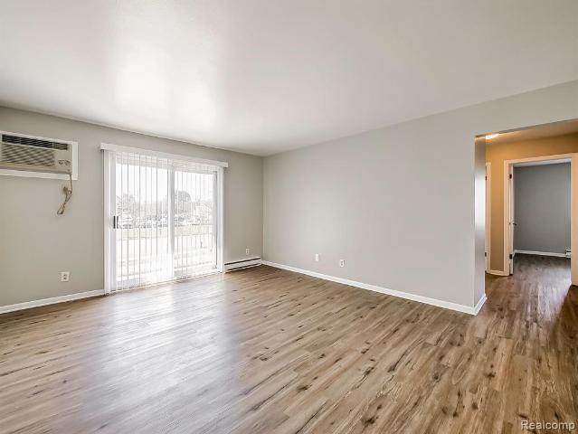 825 S Grand Avenue # 5