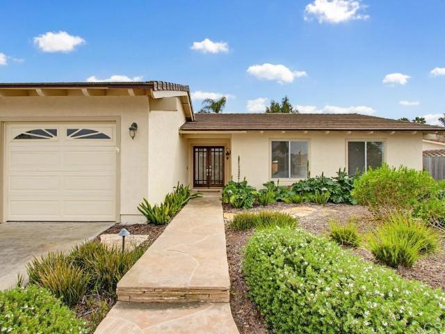 825 Santa Hidalga, Solana Beach, CA 92075 | MLS #NDP2603