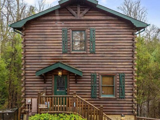825 Spirit Loop Way, Gatlinburg, TN 37738