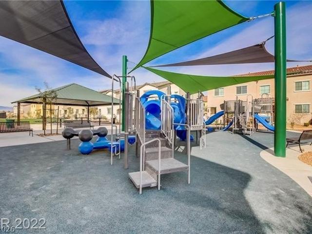 825 Spring Estates Ave, North Las Vegas, NV 89086