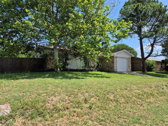 825 Springhill Drive