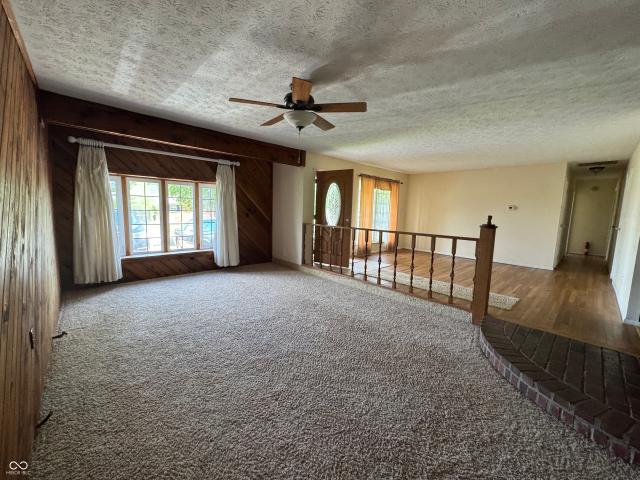825 Parkview Drive