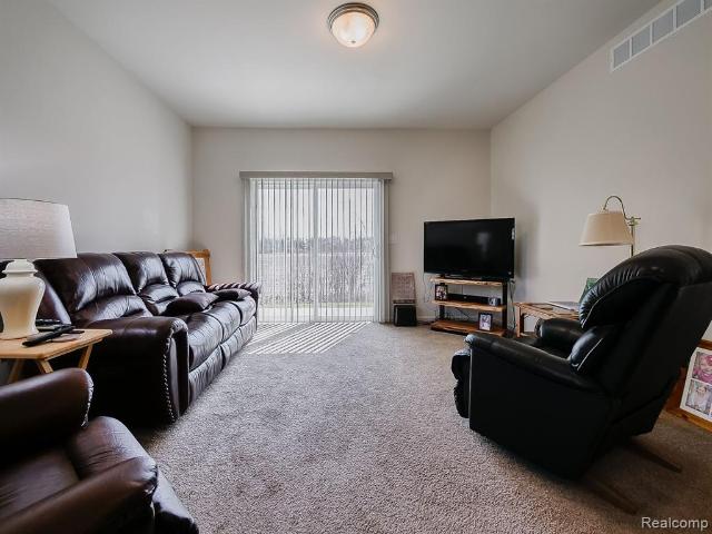 825 plum village drive
