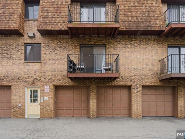 825 Riverside Avenue # 203