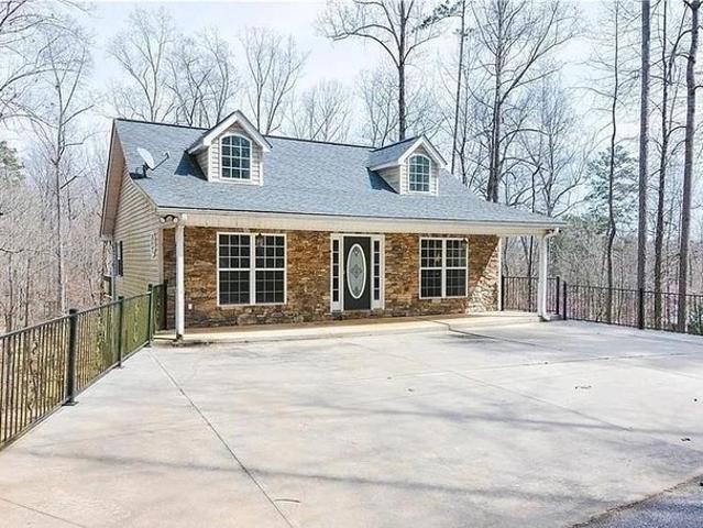 825 Rue Fluer De Lis, Lavonia, GA 30553