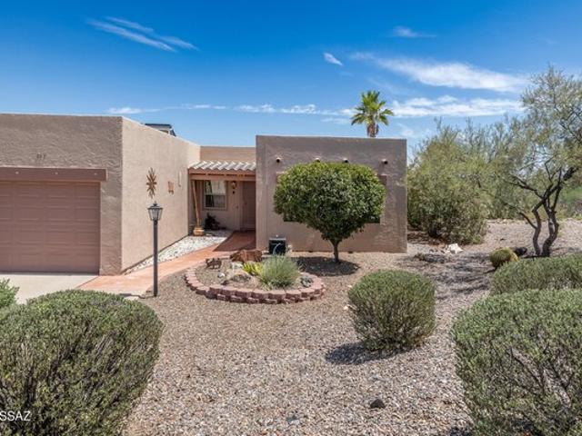 825 W Bella Vista Dr, Green Valley, AZ 85614
