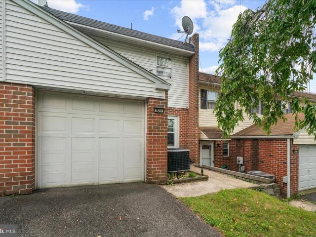 825 Woodchuck Lane