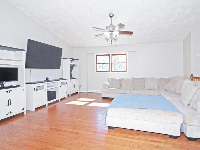 825 troy dr