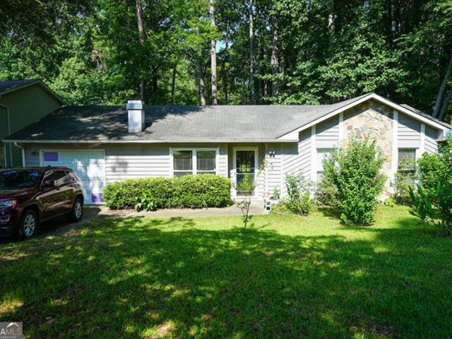 8265 Park Ridge Dr, Riverdale, GA 30274