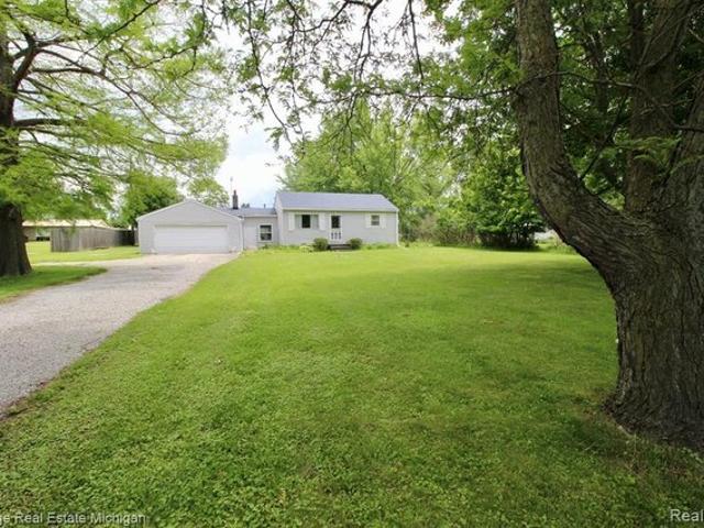 8265 S M 52, Bennington Township, MI 48867