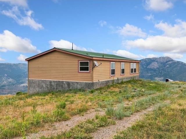 8266 Gray Squirrel Ct, Loveland, CO 80538