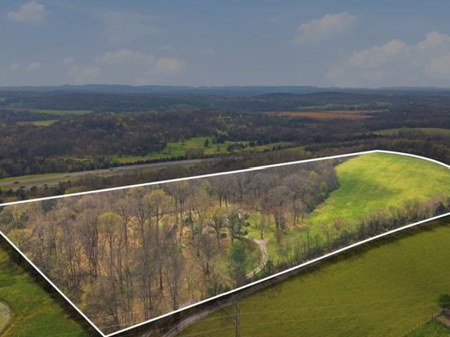 8267 Hawkins Rd, College Grove, TN 37046