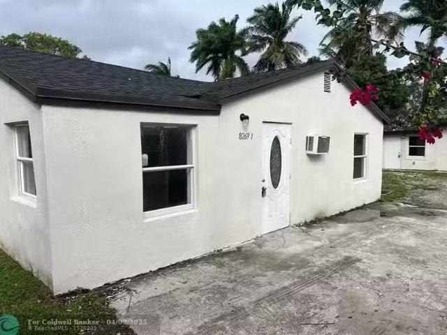 8269 NW 1st Pl #1, Miami, FL 33150 MLS F10495912