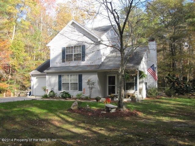 8269 Kitchener Dr, Gloucester, VA 23061