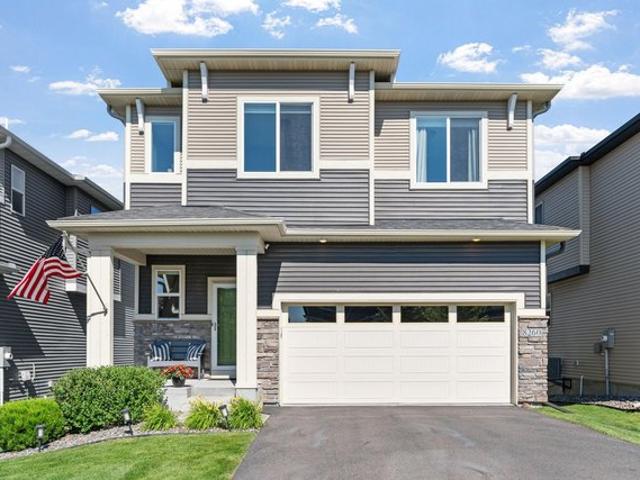 8260 Deerwood Ln N, Maple Grove, MN 55369