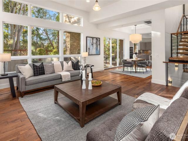 8260 SE 31st Street, Mercer Island, US, WA