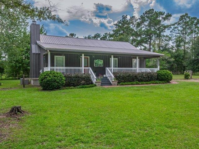 8260 Smith Creek Rd, Sopchoppy, FL 32358
