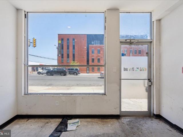 826 00 N Broad Street