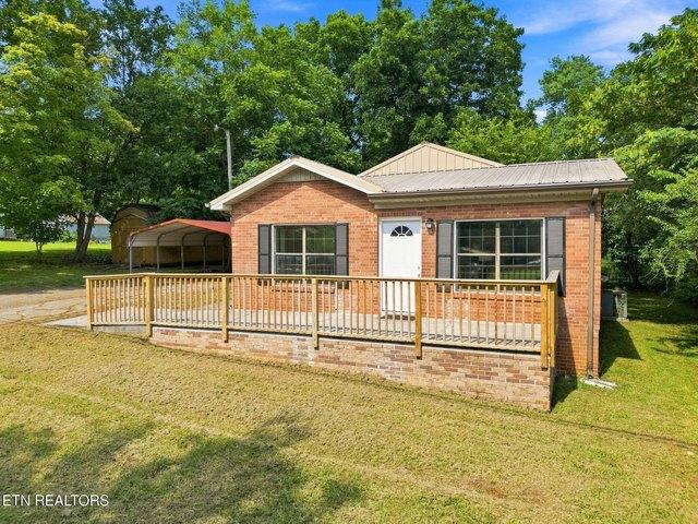 826 Columbus St, Maryville, TN 37804