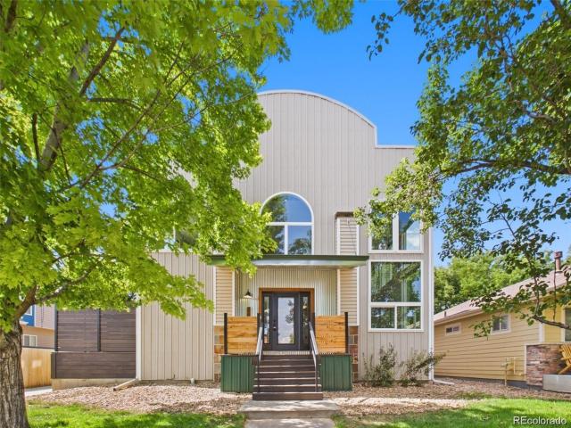 826 Catalpa Street