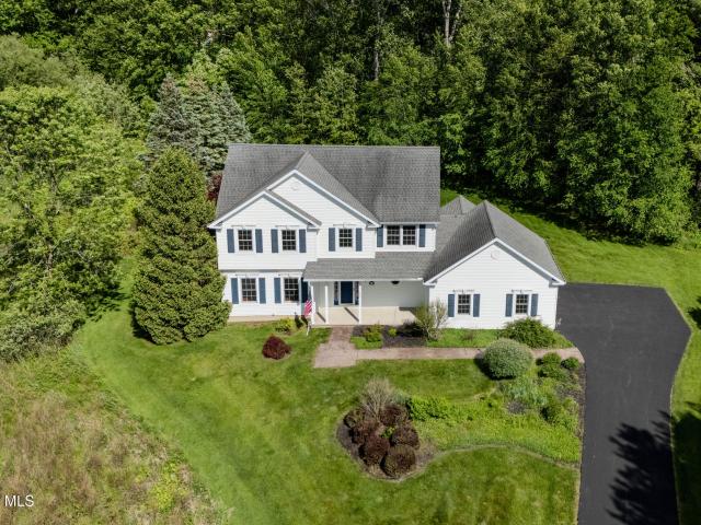826 Creek Court