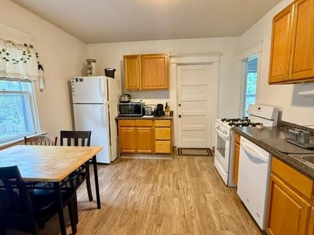 826 Ackerman Avenue # 28