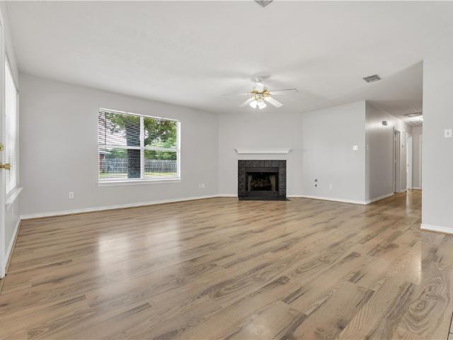 826 Azalea Court