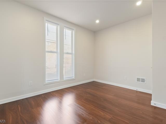 826 George St 1st Floor # 1