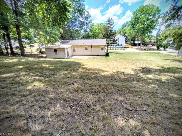 826 Graylyn Drive