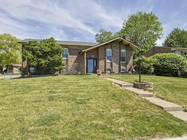 826 Eastland Dr, Villa Hills, KY 41017