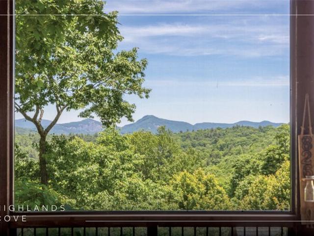 826 Highlands Cove Dr Lots 12A & 12B, Highlands, NC 28741