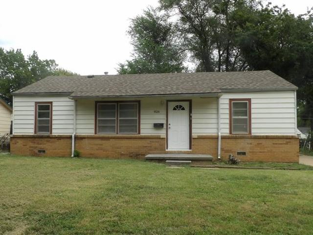 826 N Kokomo Ave, Derby, KS 67037