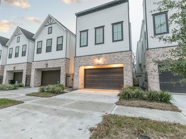 826 Nadine St, Houston, TX 77009 | MLS #31343