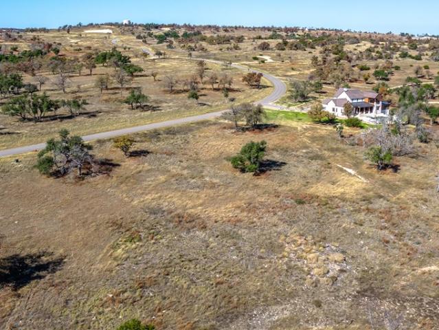 826 Sutton Dr, Unit 826, Fredericksburg, TX 78624 | MLS #100619
