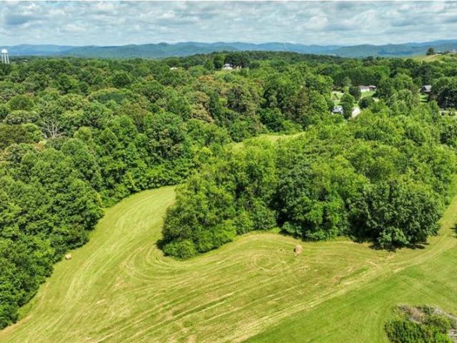 826 Suncrest Orchard Road