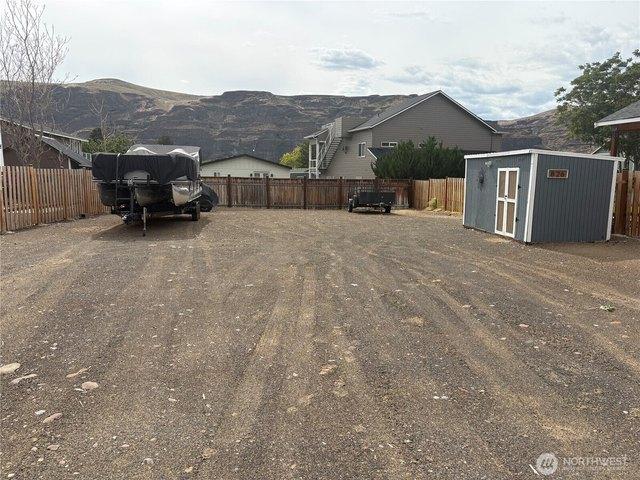 826 SW Chukar Pl Lot 39, Quincy, WA 98848