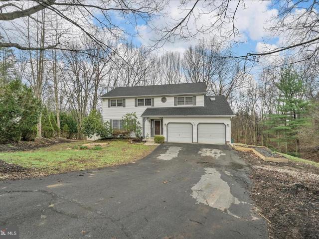 826 Pinewood Drive