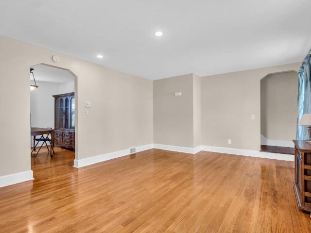 826 Whitehorse Mercerville Road