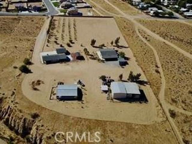 8275 Glendale, Hesperia, CA 92345