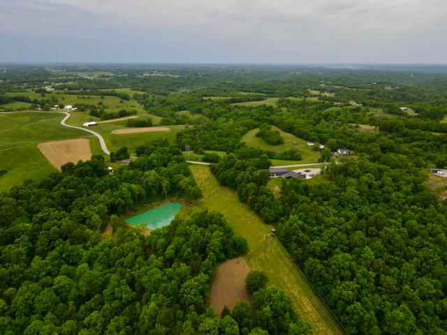8275 Kentucky 10